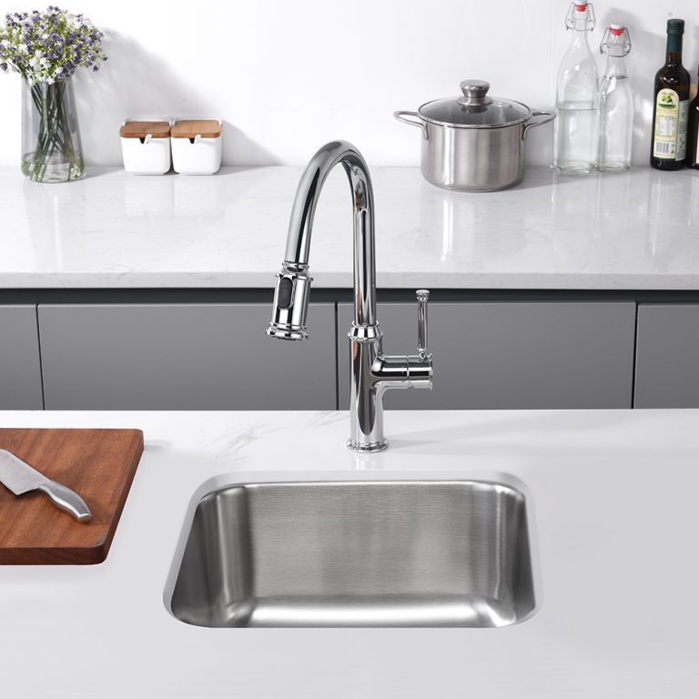 18″ Square Undermount Stainless Steel Single Bowl Kitchen Sink – Oakland